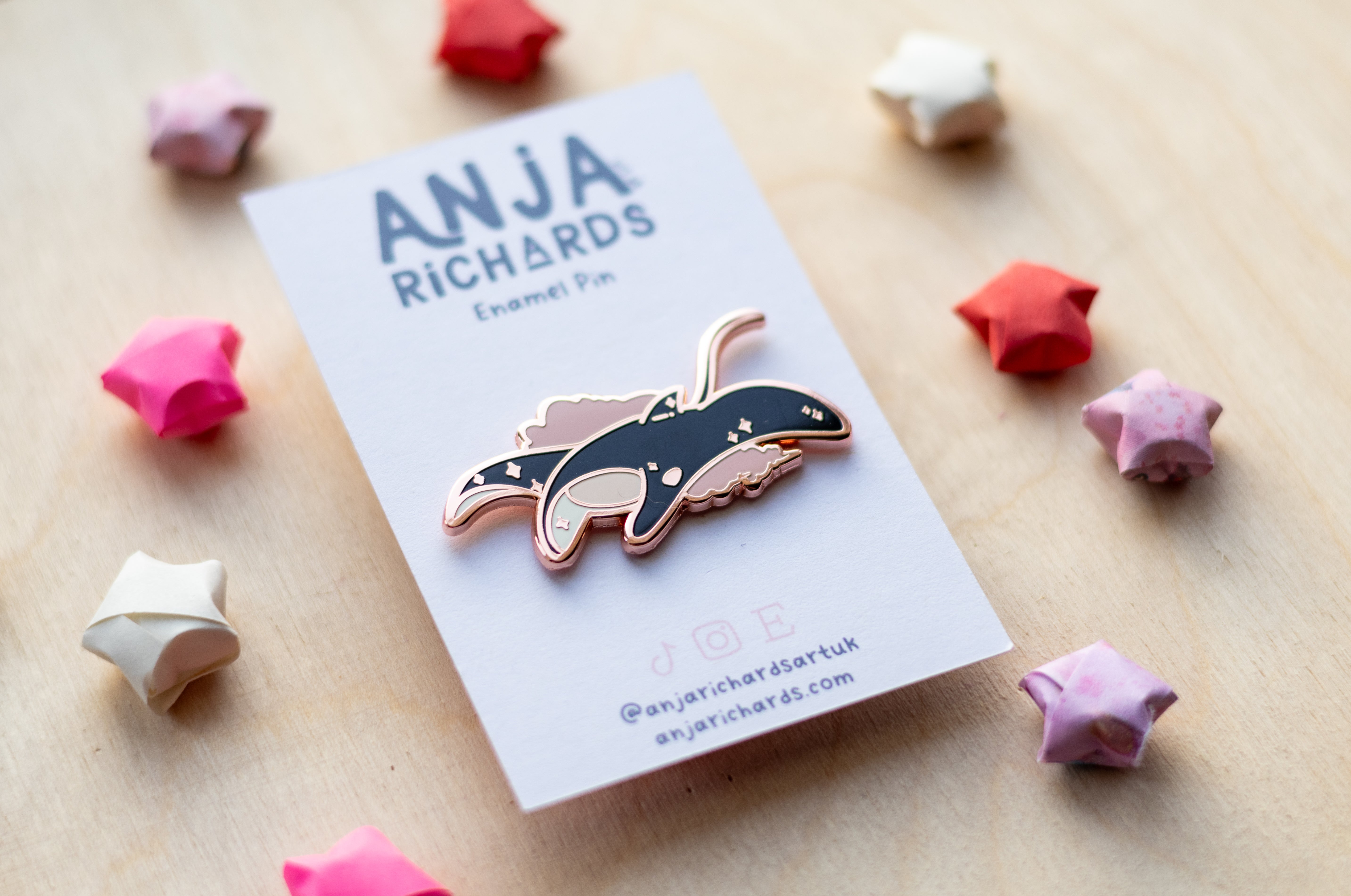 Galaxy Ray Pin – Anjarichardsart
